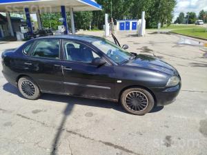 Black SEAT Cordoba 2007 in Riga, with an engine capacity of 1.40 L and mileage of 216 thousand km for 850 €, photo  on AUTOMOTO.COM.LV