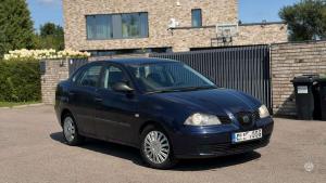 Blue SEAT Cordoba 2006 in Vilnius, with an engine capacity of 1.39 L and mileage of 184 thousand km for 950 €, photo  on AUTOMOTO.COM.LV