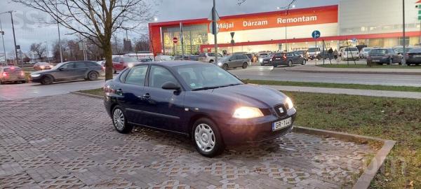 Blue SEAT Cordoba 2007 in Riga, with an engine capacity of 1.40 L and mileage of 160 thousand km for 1100 €, photo 1 on AUTOMOTO.COM.LV