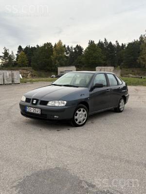 Серый Сеат Кордоба 2000 в Тукумс, объемом двигателя 1.90 л и пробегом 404 тыс. км за 1350 €, фото 3 на AUTOMOTO.COM.LV