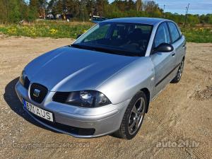Pelēks SEAT Cordoba 2005 Tallina, ar dzinēja tilpumu 1.40 L un nobraukumu 157 tūkst. km par 1650 €, foto  vietnē AUTOMOTO.COM.LV
