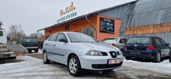 Pelēks SEAT Cordoba 2006 Valmiera, ar dzinēja tilpumu 1.40 L un nobraukumu 227 tūkst. km par 1370 €, foto 1 vietnē AUTOMOTO.COM.LV
