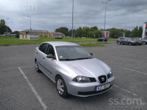 Pelēks SEAT Cordoba 2007 Rīga, ar dzinēja tilpumu 1.40 L un nobraukumu 258 tūkst. km par 1300 €, foto  vietnē AUTOMOTO.COM.LV