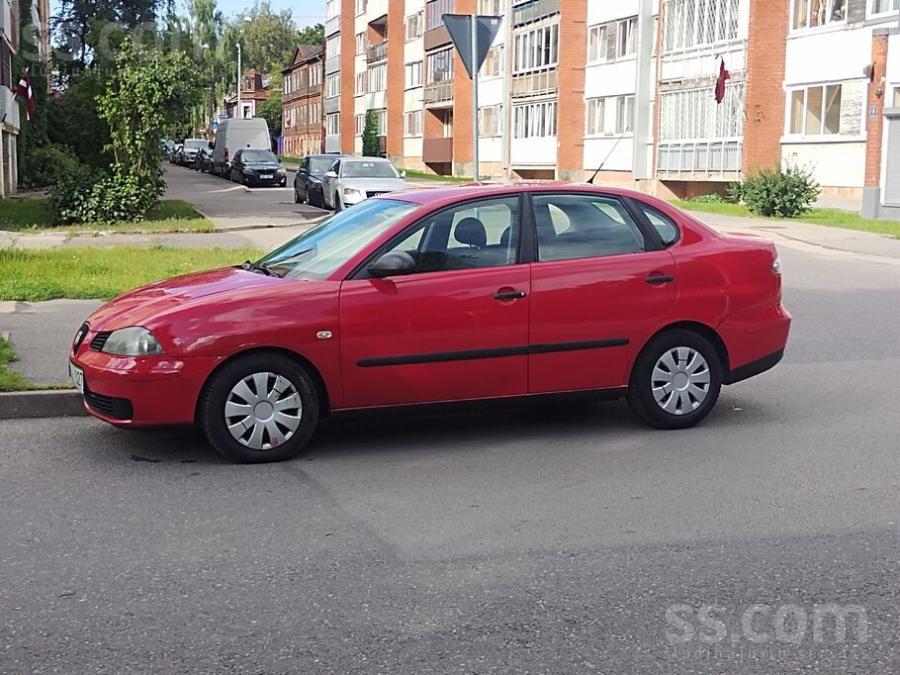 Red SEAT Cordoba 2007 in Riga, with an engine capacity of 1.90 L and mileage of 0 thousand km for 1400 €, photo 5 on AUTOMOTO.COM.LV