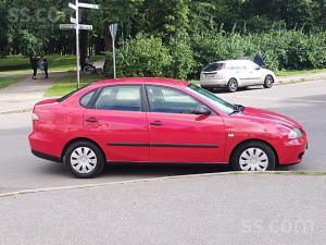 Red SEAT Cordoba 2007 in Riga, with an engine capacity of 1.90 L and mileage of 0 thousand km for 1400 €, photo 8 on AUTOMOTO.COM.LV