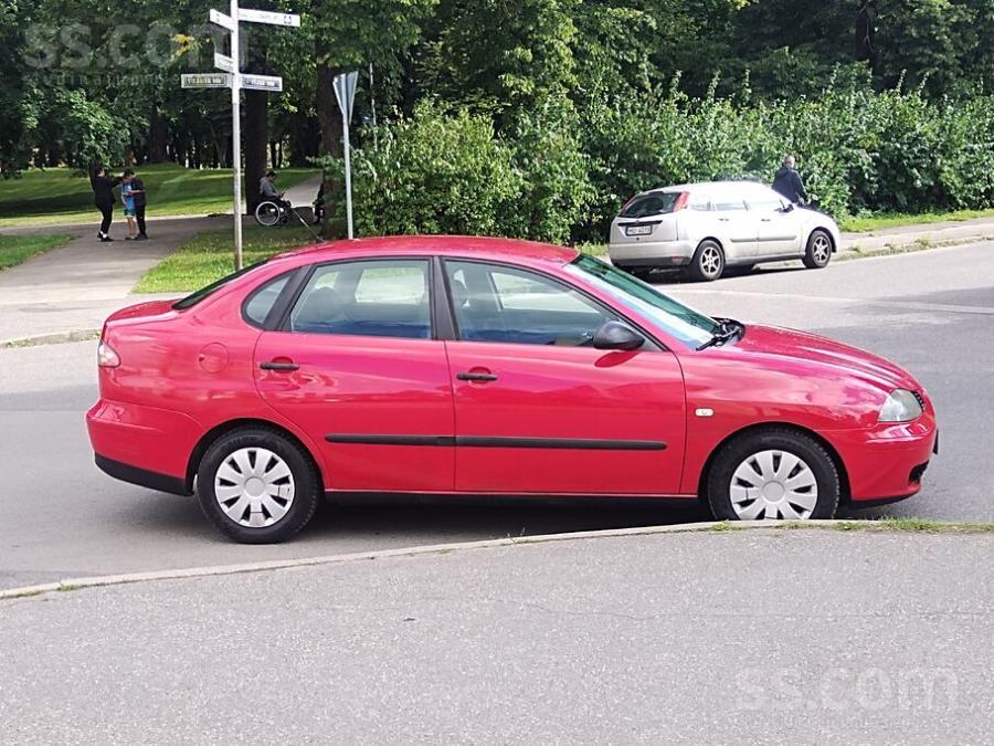 Red SEAT Cordoba 2007 in Riga, with an engine capacity of 1.90 L and mileage of 0 thousand km for 1400 €, photo 8 on AUTOMOTO.COM.LV