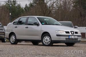 Сеат Кордоба 2000 в Рига, объемом двигателя 1.60 л и пробегом 140 тыс. км за 1690 €, фото 3 на AUTOMOTO.COM.LV