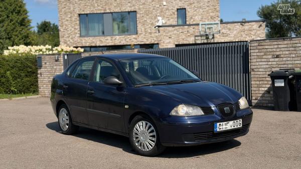 SEAT Cordoba 2006 in Vilnius, with an engine capacity of 1.40 L and mileage of 184 thousand km for 950 €, photo 1 on AUTOMOTO.COM.LV