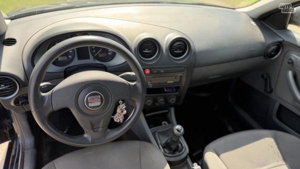 SEAT Cordoba 2006 in Vilnius, with an engine capacity of 1.40 L and mileage of 184 thousand km for 950 €, photo 11 on AUTOMOTO.COM.LV