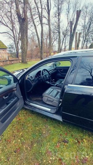 Black SEAT Exeo 2012 in Tukums, with an engine capacity of 2.00 L and mileage of 0 thousand km for 3200 €, photo 6 on AUTOMOTO.COM.LV