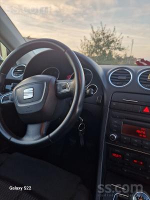 Melns SEAT Exeo 2009 Jēkabpils, ar dzinēja tilpumu 2.00 L un nobraukumu 371 tūkst. km par 4990 €, foto  vietnē AUTOMOTO.COM.LV