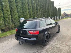 Black SEAT Exeo 2009 in Jurbarkas, with an engine capacity of 1.97 L and mileage of 215 thousand km for 3100 €, photo 5 on AUTOMOTO.COM.LV