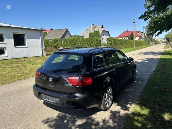 Black SEAT Exeo 2009 in Jurbarkas, with an engine capacity of 1.97 L and mileage of 216 thousand km for 3500 €, photo 7 on AUTOMOTO.COM.LV