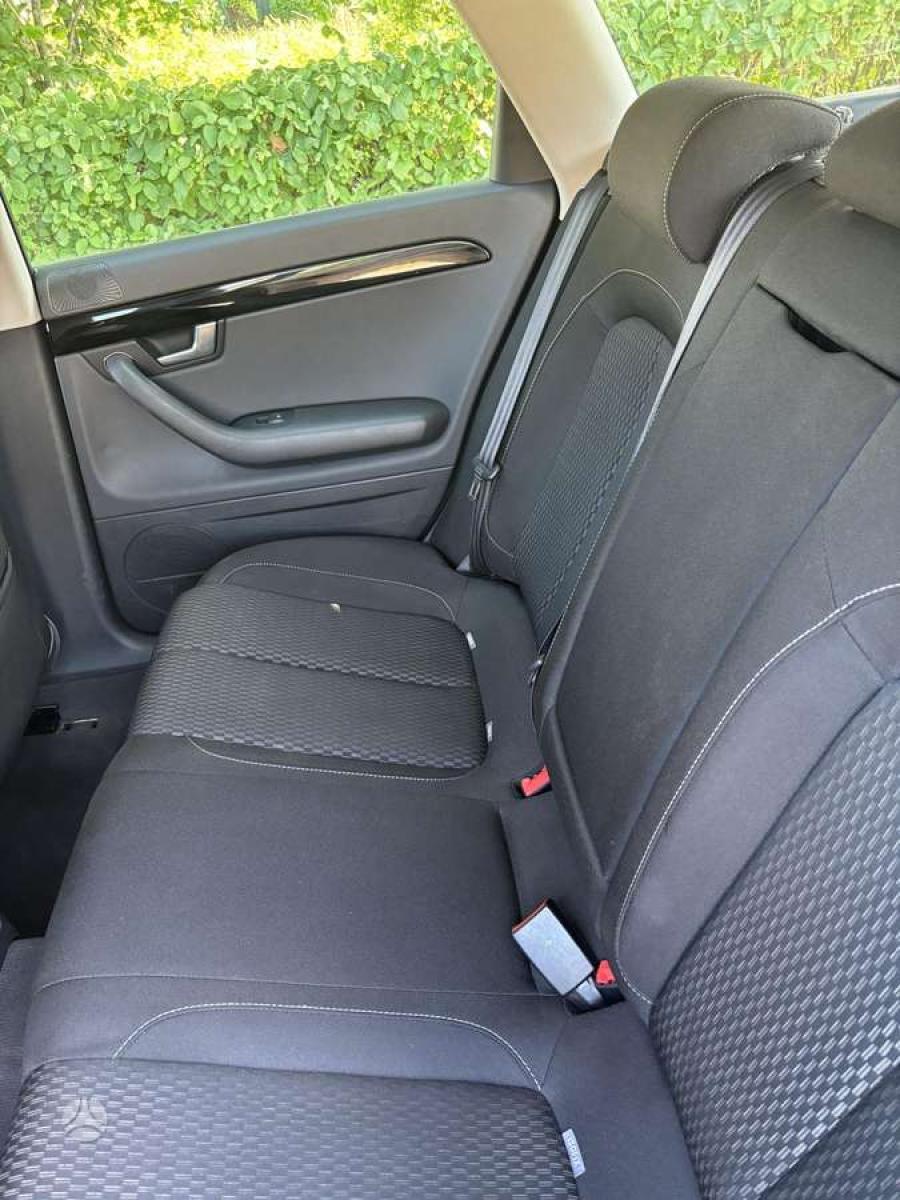 Melns SEAT Exeo 2009 Tauragė, ar dzinēja tilpumu 1.97 L un nobraukumu 216 tūkst. km par 3100 €, foto 8 vietnē AUTOMOTO.COM.LV