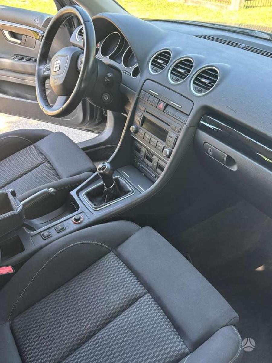 Melns SEAT Exeo 2009 Tauragė, ar dzinēja tilpumu 1.97 L un nobraukumu 216 tūkst. km par 3100 €, foto 19 vietnē AUTOMOTO.COM.LV