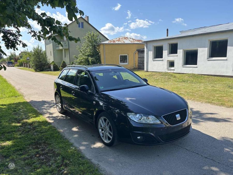Black SEAT Exeo 2009 in Taurage, with an engine capacity of 1.97 L and mileage of 216 thousand km for 3100 €, photo 1 on AUTOMOTO.COM.LV
