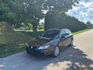 Black SEAT Exeo 2009 in Taurage, with an engine capacity of 1.97 L and mileage of 216 thousand km for 3100 €, photo 4 on AUTOMOTO.COM.LV