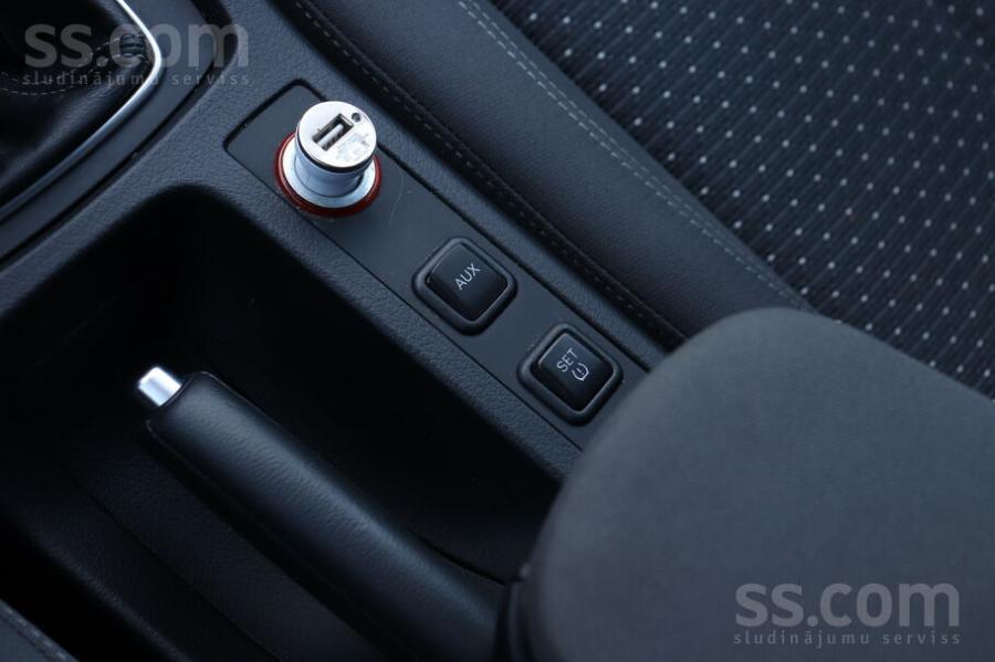 Melns SEAT Exeo 2010 Valmiera, ar dzinēja tilpumu 2.00 L un nobraukumu 0 tūkst. km par 2700 €, foto 19 vietnē AUTOMOTO.COM.LV