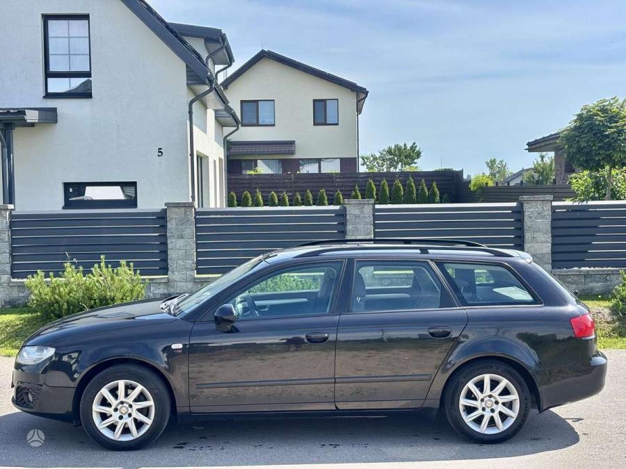 Melns SEAT Exeo 2010 Viļņa, ar dzinēja tilpumu 1.97 L un nobraukumu 213 tūkst. km par 2900 €, foto 3 vietnē AUTOMOTO.COM.LV