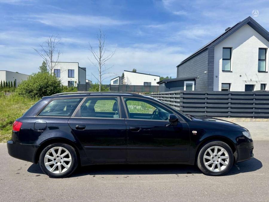 Melns SEAT Exeo 2010 Viļņa, ar dzinēja tilpumu 1.97 L un nobraukumu 213 tūkst. km par 2900 €, foto 7 vietnē AUTOMOTO.COM.LV