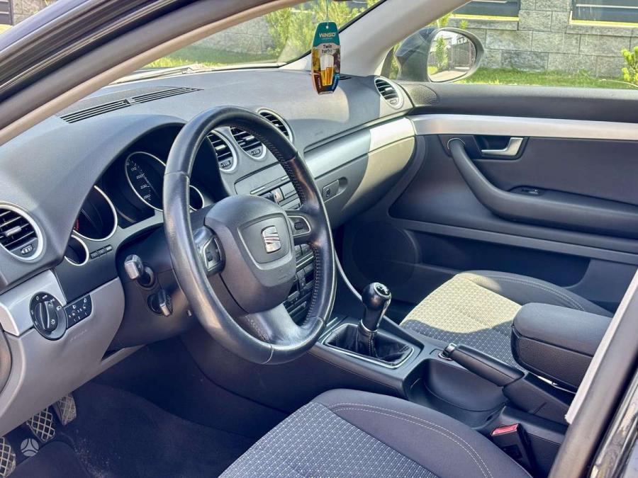 Melns SEAT Exeo 2010 Viļņa, ar dzinēja tilpumu 1.97 L un nobraukumu 213 tūkst. km par 2900 €, foto 9 vietnē AUTOMOTO.COM.LV
