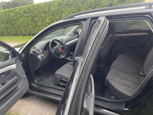 Melns SEAT Exeo 2011 Utena, ar dzinēja tilpumu 2.00 L un nobraukumu 333 tūkst. km par 3500 €, foto 13 vietnē AUTOMOTO.COM.LV