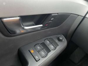 Melns SEAT Exeo 2011 Utena, ar dzinēja tilpumu 2.00 L un nobraukumu 333 tūkst. km par 3500 €, foto 15 vietnē AUTOMOTO.COM.LV