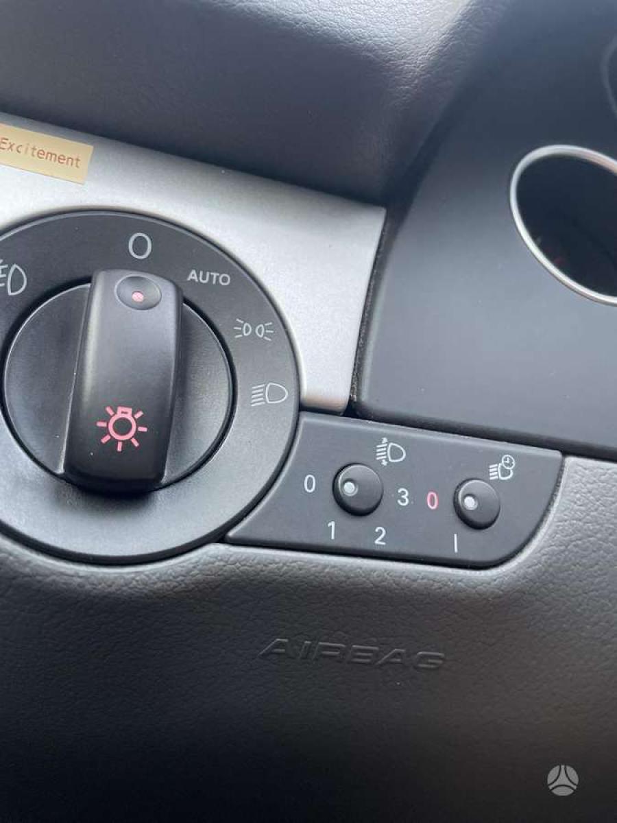 Melns SEAT Exeo 2011 Utena, ar dzinēja tilpumu 2.00 L un nobraukumu 333 tūkst. km par 3500 €, foto 25 vietnē AUTOMOTO.COM.LV