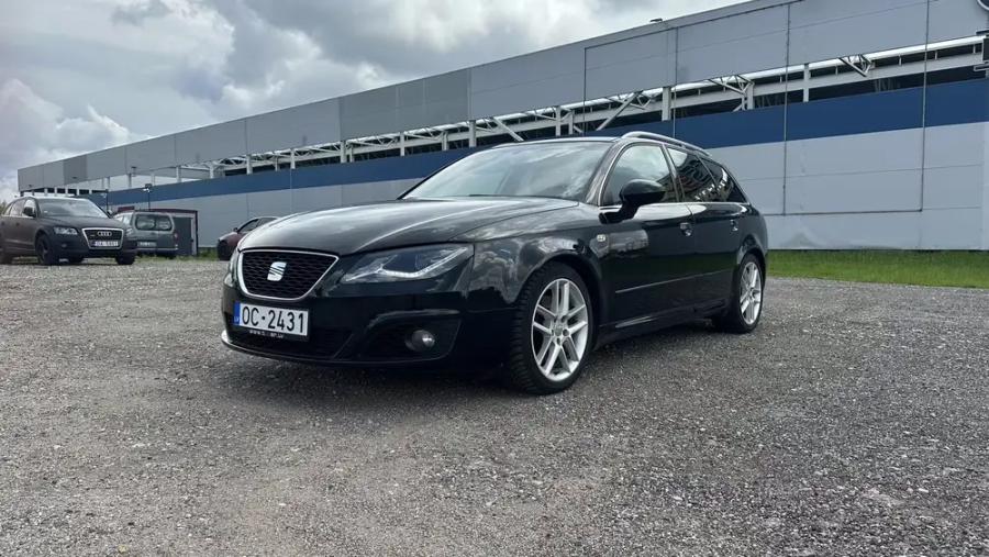 Black SEAT Exeo 2012 in Daugavpils, with an engine capacity of 2.00 L and mileage of 280 thousand km for 4850 €, photo 1 on AUTOMOTO.COM.LV