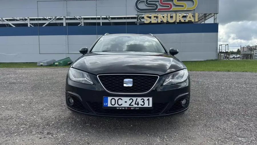 Black SEAT Exeo 2012 in Daugavpils, with an engine capacity of 2.00 L and mileage of 280 thousand km for 4850 €, photo 9 on AUTOMOTO.COM.LV