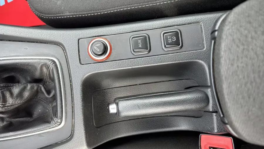 Black SEAT Exeo 2012 in Daugavpils, with an engine capacity of 2.00 L and mileage of 280 thousand km for 4850 €, photo 17 on AUTOMOTO.COM.LV