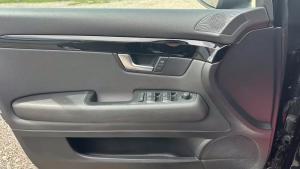 Black SEAT Exeo 2012 in Daugavpils, with an engine capacity of 2.00 L and mileage of 280 thousand km for 4850 €, photo 18 on AUTOMOTO.COM.LV