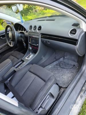 Black SEAT Exeo 2012 in Prienai, with an engine capacity of 2.00 L and mileage of 328 thousand km for 2950 €, photo 9 on AUTOMOTO.COM.LV