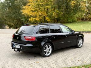 Black SEAT Exeo 2013 in Vilnius, with an engine capacity of 2.00 L and mileage of 233 thousand km for 2900 €, photo 6 on AUTOMOTO.COM.LV