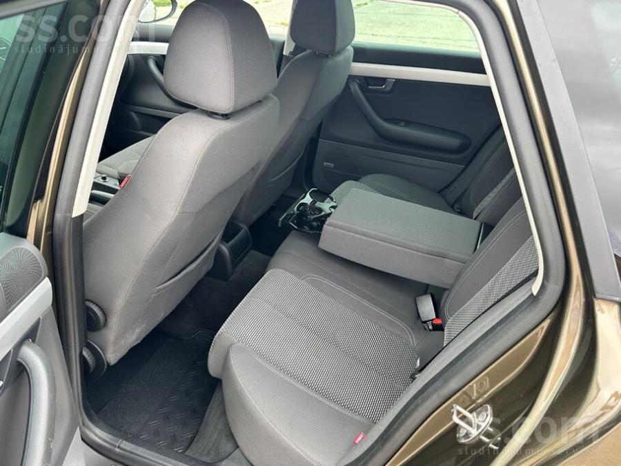 Brūns SEAT Exeo 2012 Rīga, ar dzinēja tilpumu 2.00 L un nobraukumu 249 tūkst. km par 5590 €, foto 24 vietnē AUTOMOTO.COM.LV