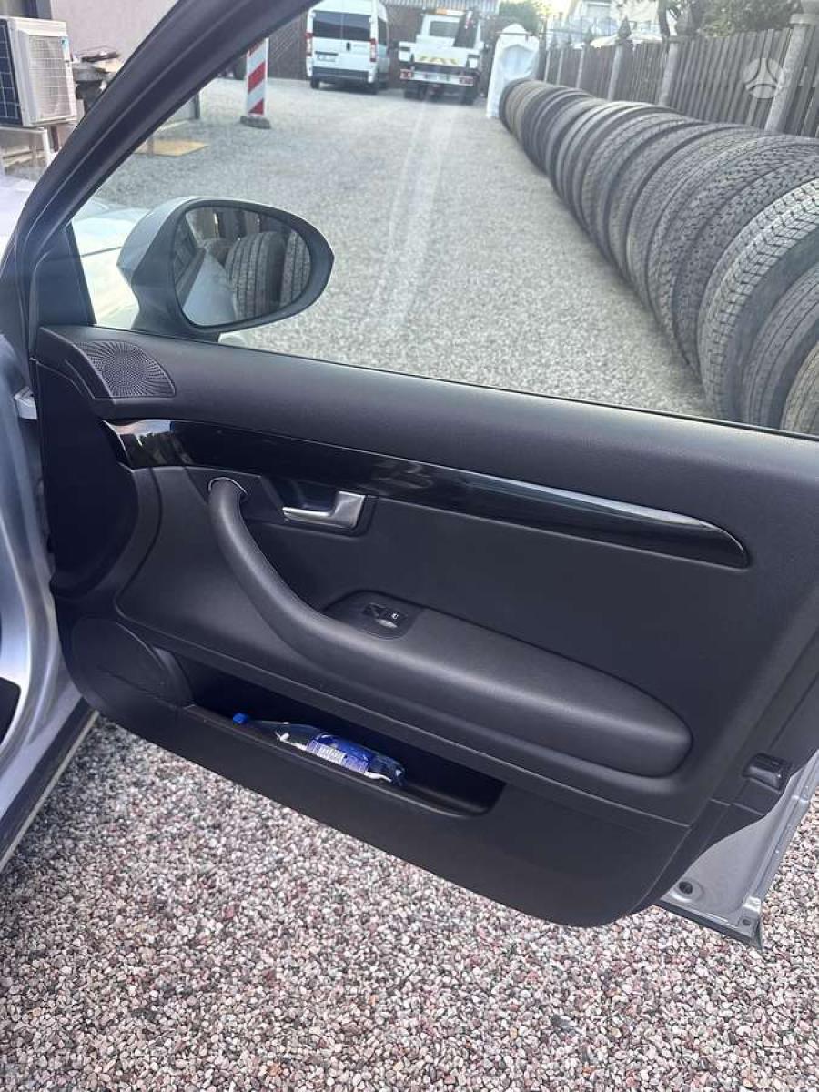Grey SEAT Exeo 2009 in Taurage, with an engine capacity of 2.00 L and mileage of 322 thousand km for 3200 €, photo 15 on AUTOMOTO.COM.LV