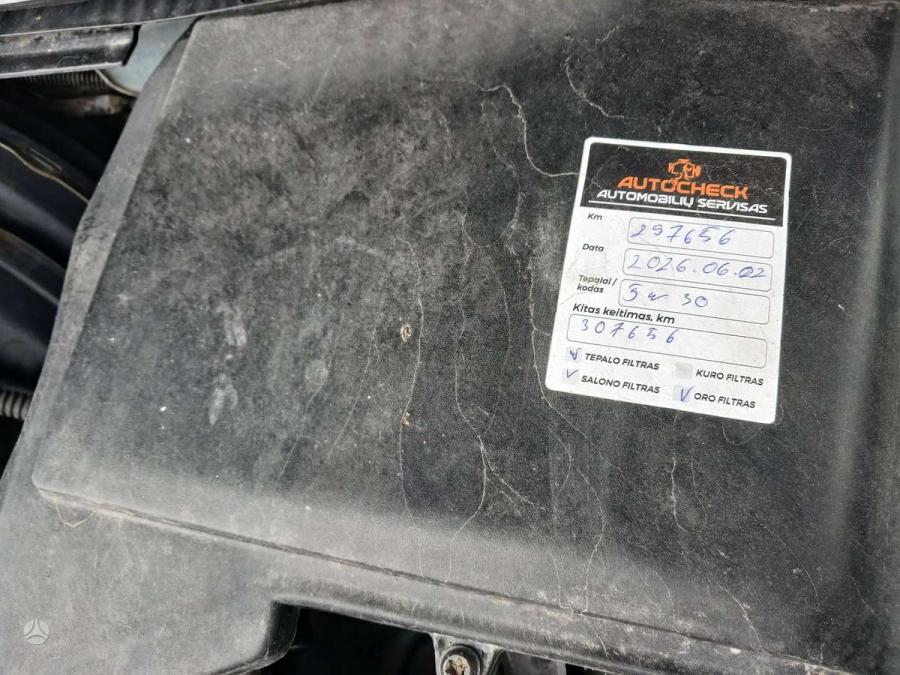 Pelēks SEAT Exeo 2010 Šauļi, ar dzinēja tilpumu 1.97 L un nobraukumu 303 tūkst. km par 2600 €, foto 12 vietnē AUTOMOTO.COM.LV