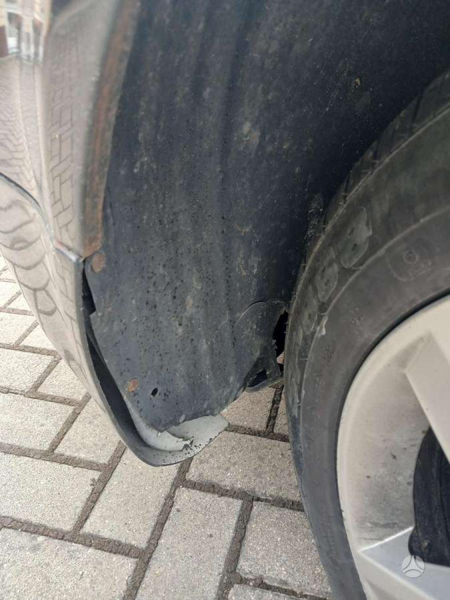 Pelēks SEAT Exeo 2010 Šauļi, ar dzinēja tilpumu 1.97 L un nobraukumu 303 tūkst. km par 2600 €, foto 14 vietnē AUTOMOTO.COM.LV
