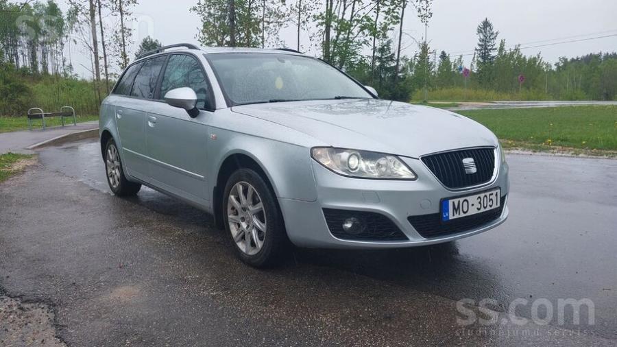 Grey SEAT Exeo 2009 in Aluksne, with an engine capacity of 2.00 L and mileage of 0 thousand km for 3150 €, photo 3 on AUTOMOTO.COM.LV