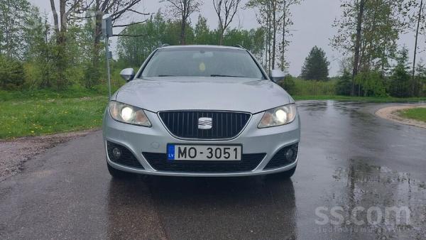 Grey SEAT Exeo 2009 in Aluksne, with an engine capacity of 2.00 L and mileage of 0 thousand km for 3150 €, photo 3 on AUTOMOTO.COM.LV