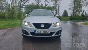 Grey SEAT Exeo 2009 in Aluksne, with an engine capacity of 2.00 L and mileage of 0 thousand km for 3150 €, photo 4 on AUTOMOTO.COM.LV