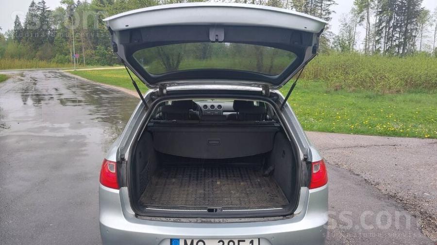 Grey SEAT Exeo 2009 in Aluksne, with an engine capacity of 2.00 L and mileage of 0 thousand km for 3150 €, photo 23 on AUTOMOTO.COM.LV