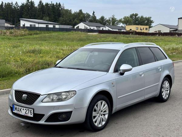 Grey SEAT Exeo 2009 in Vilnius, with an engine capacity of 1.97 L and mileage of 320 thousand km for 2900 €, photo 1 on AUTOMOTO.COM.LV