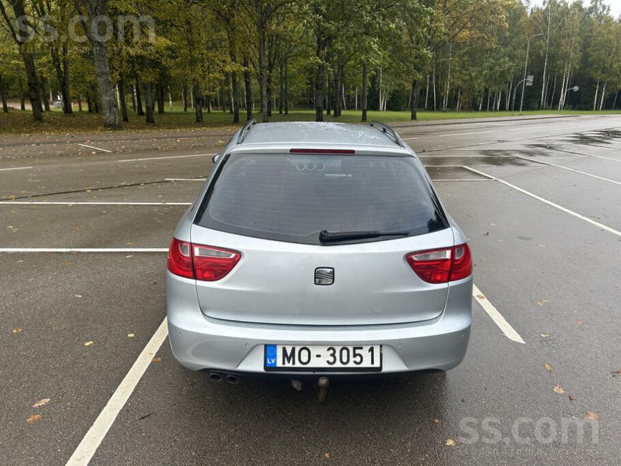 Grey SEAT Exeo 2009 in Aluksne, with an engine capacity of 2.00 L and mileage of 0 thousand km for 2350 €, photo 9 on AUTOMOTO.COM.LV