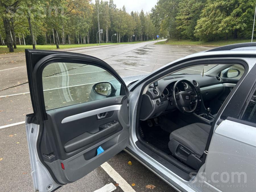 Grey SEAT Exeo 2009 in Aluksne, with an engine capacity of 2.00 L and mileage of 0 thousand km for 2350 €, photo 11 on AUTOMOTO.COM.LV
