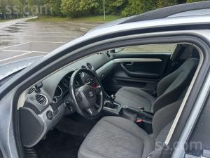 Grey SEAT Exeo 2009 in Aluksne, with an engine capacity of 2.00 L and mileage of 0 thousand km for 2350 €, photo 14 on AUTOMOTO.COM.LV