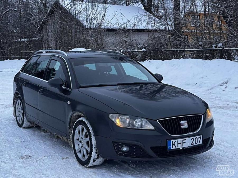 Pelēks SEAT Exeo 2010 Ukmergė, ar dzinēja tilpumu 2.00 L un nobraukumu 392 tūkst. km par 1800 €, foto 1 vietnē AUTOMOTO.COM.LV