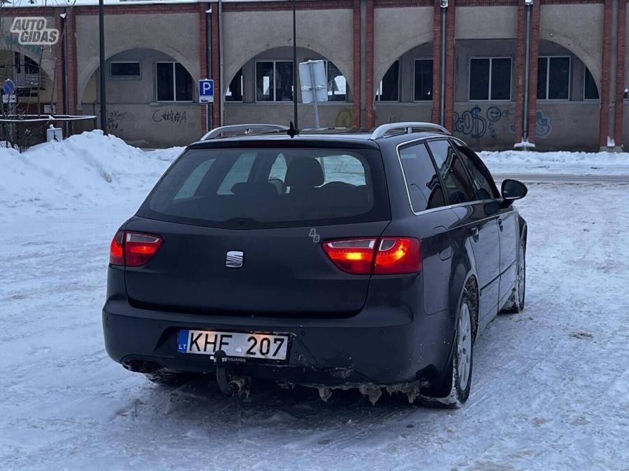 Pelēks SEAT Exeo 2010 Ukmergė, ar dzinēja tilpumu 2.00 L un nobraukumu 392 tūkst. km par 1800 €, foto 8 vietnē AUTOMOTO.COM.LV