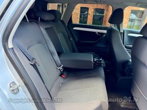 Pelēks SEAT Exeo 2011 Tallina, ar dzinēja tilpumu 2.00 L un nobraukumu 283 tūkst. km par 4999 €, foto 19 vietnē AUTOMOTO.COM.LV