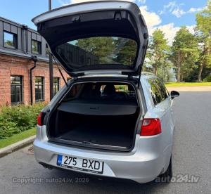 Pelēks SEAT Exeo 2011 Tallina, ar dzinēja tilpumu 2.00 L un nobraukumu 283 tūkst. km par 4999 €, foto 21 vietnē AUTOMOTO.COM.LV